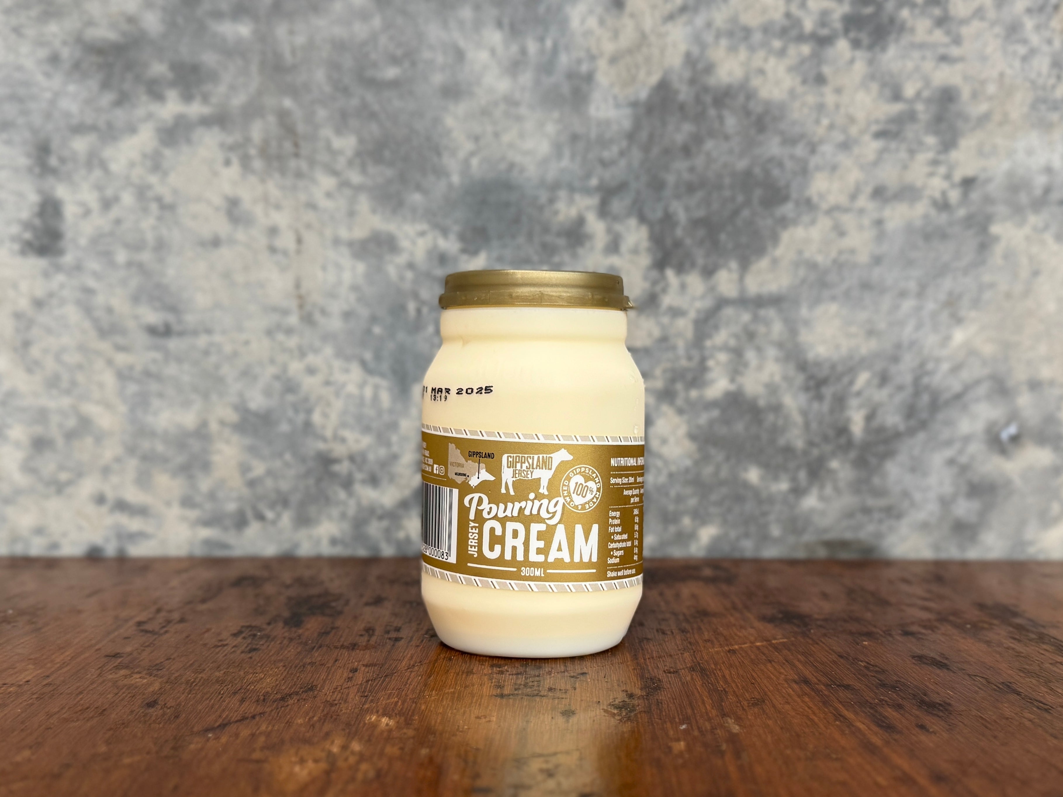 Gippsland Dairy Jersey Cream 300ml – Feather and Bone Butchery